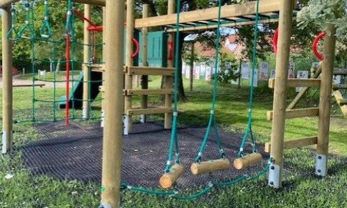 Watlington Community Primary School - New Playground Equipment